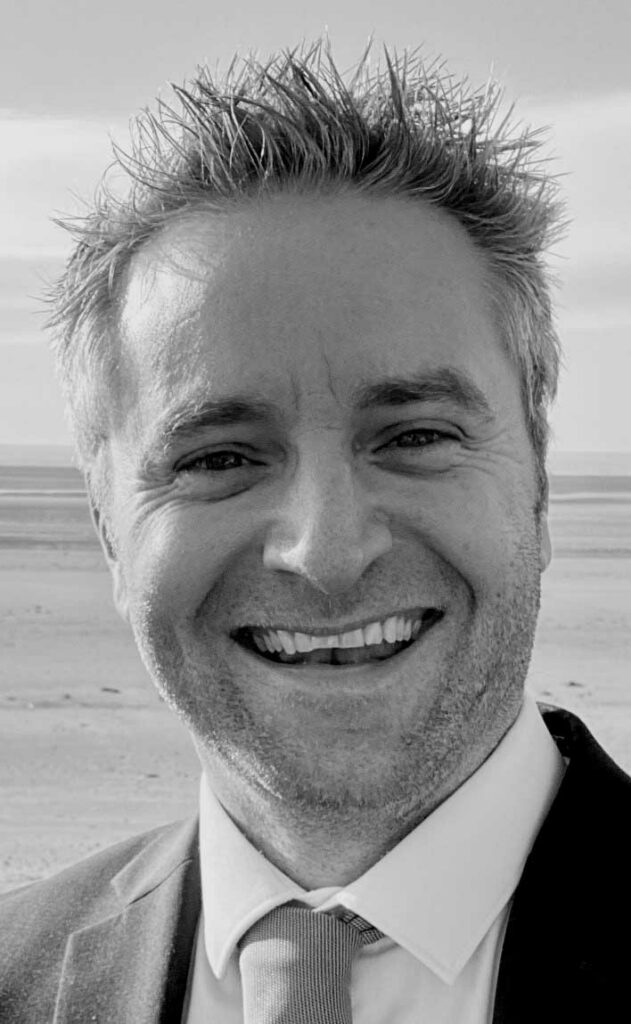 Martin White - AM CoE